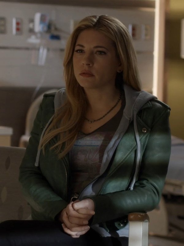 Big Sky Season 3 Katheryn Winnick Green Leather Jacket