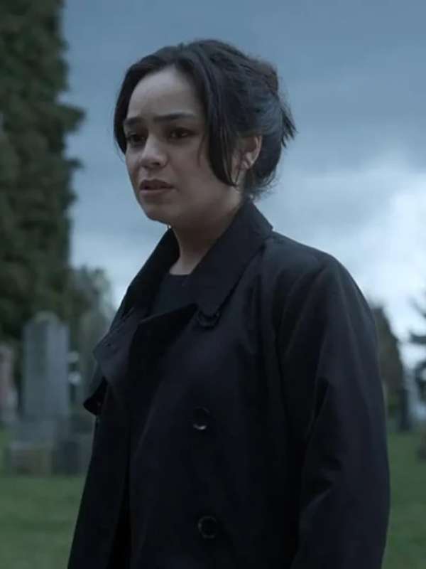 Final Destination: Bloodlines Kaitlyn Santa Juana Coat