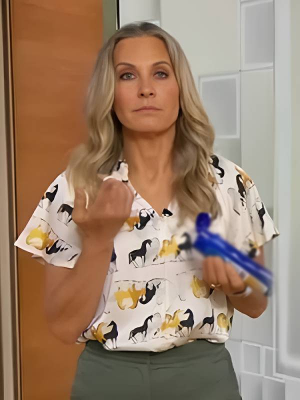 Good Morning America Becky Worley Horse Print Blouse